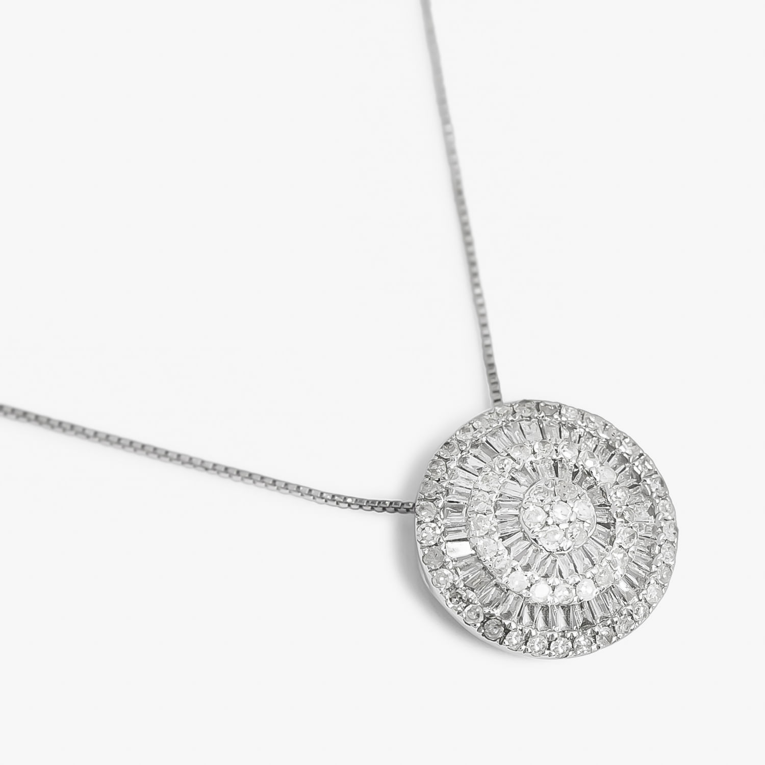 Pingente com Diamantes em Ouro Branco 18k - 12 mm | MONTE CARLO