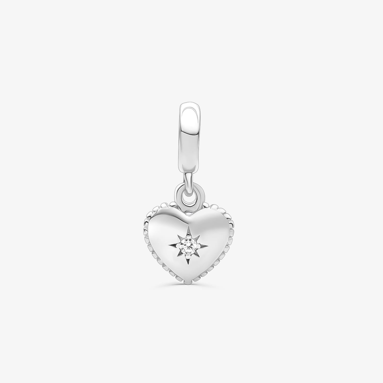 Charm Coração Cravejado em Prata 925 | MONTE CARLO